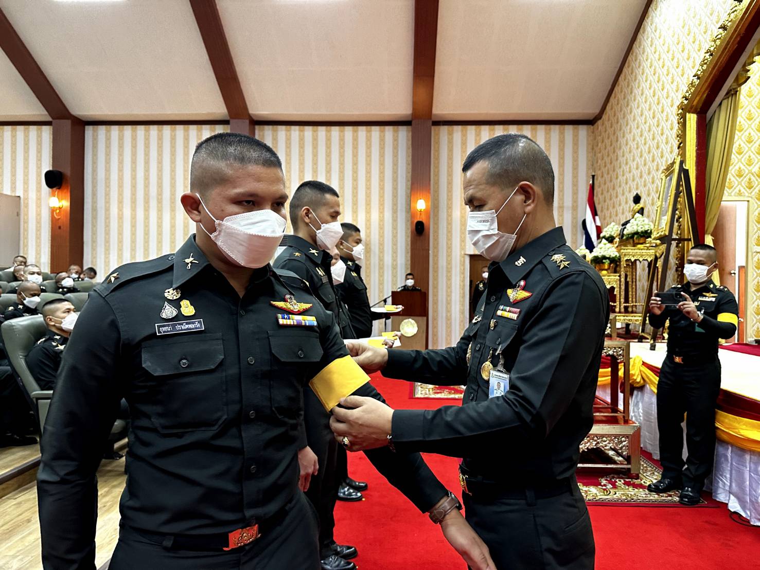 พ.อ.อัครินทร์ กำใจบุญ ผอ.กอศจ.ยศ.ทบ. เป็นประธานพิธีรับ อศจ.ใหม่ เข้า ...